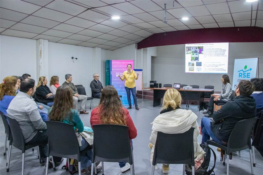 Municipio, instituciones y empresas trabajan por el cuidado del medio ...
