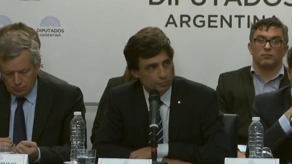 Lacunza presentó el proyecto de Presupuesto 2020: se estima una ... Lacunza presentó el proyecto de Presupuesto 2020: se estima una ...